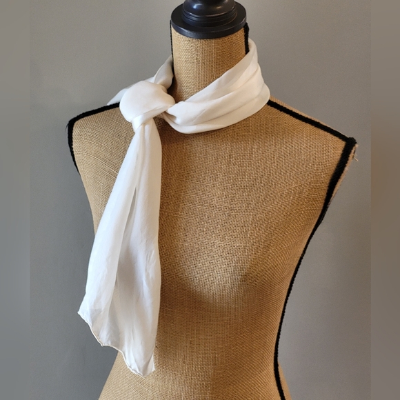 Collection XIIX | Accessories | Elaine Gold For Xiix Collection Ivory ...